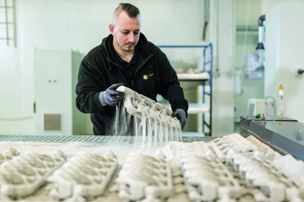 Ceramic 3D Printing with Binder Jetting Guide